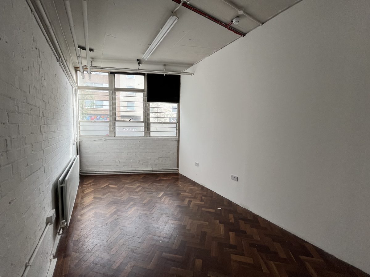 The Triangle, E8 – Studio 11e, Ground Floor – [ SPACE ]