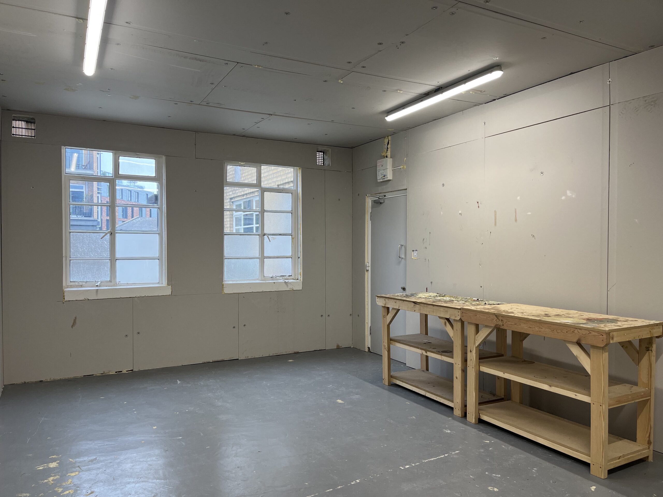 Victor House, E8 – Studio 21, 1st Floor – [ SPACE ]