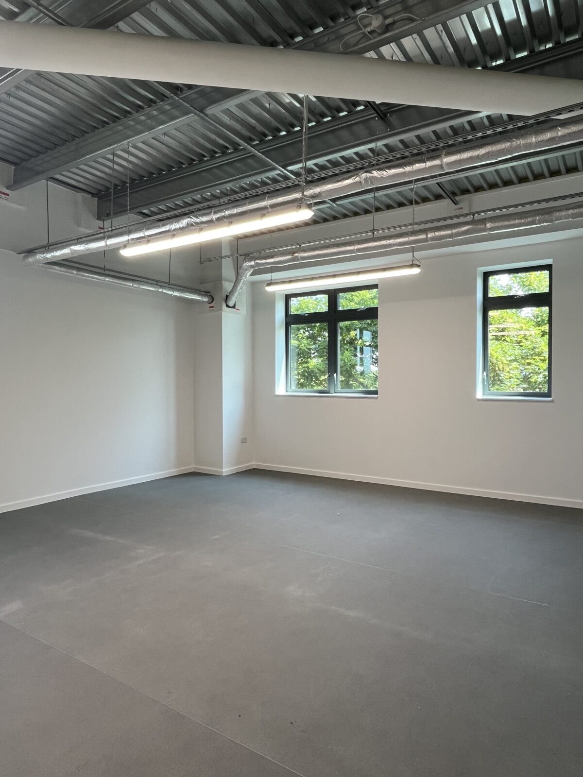 Studios – [ SPACE ]