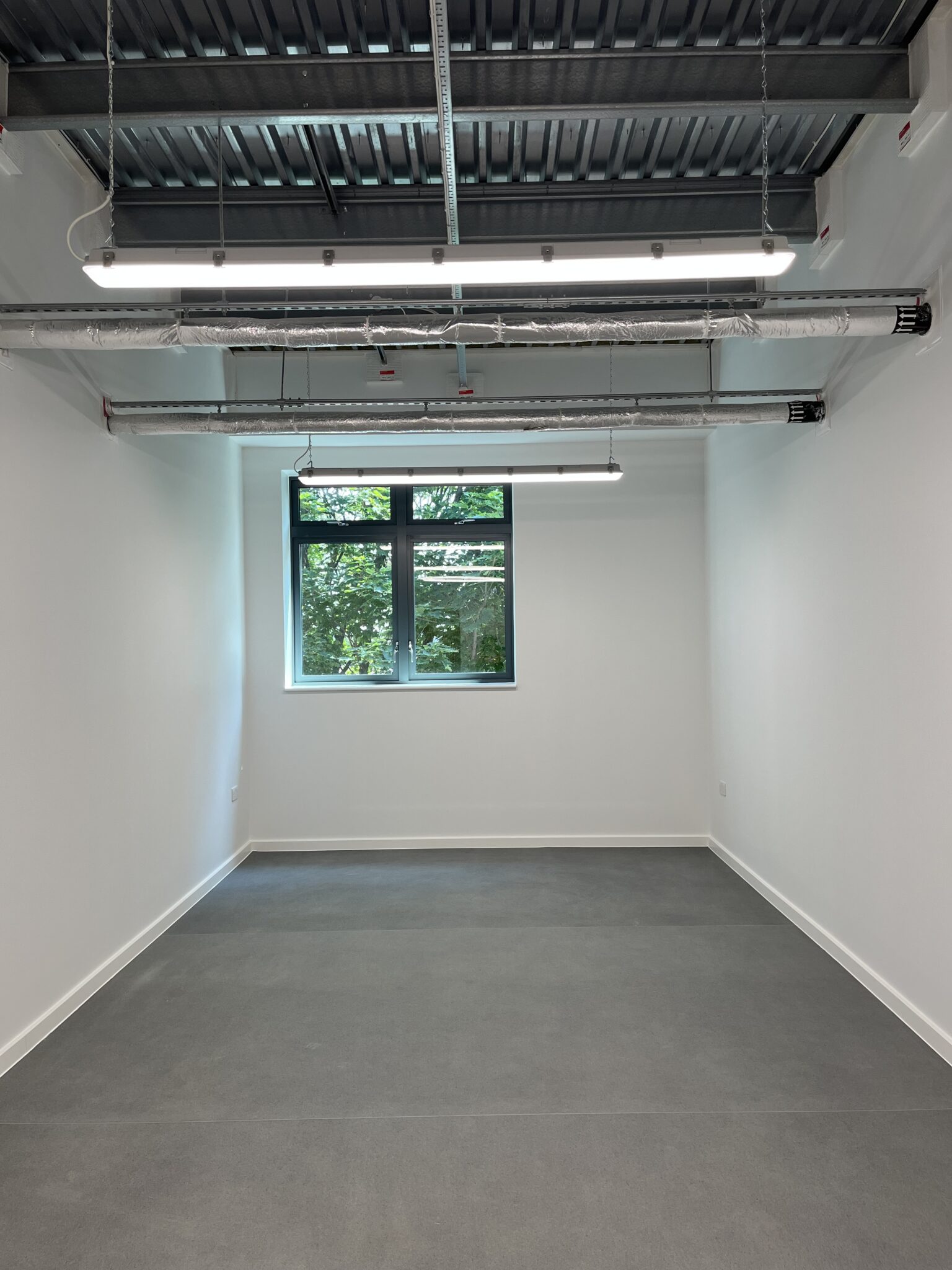 Studios – [ SPACE ]